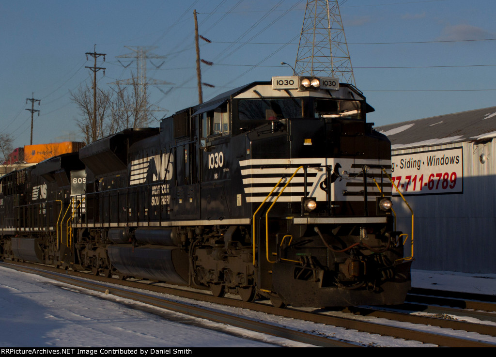 Close up on shinny NS 1030.